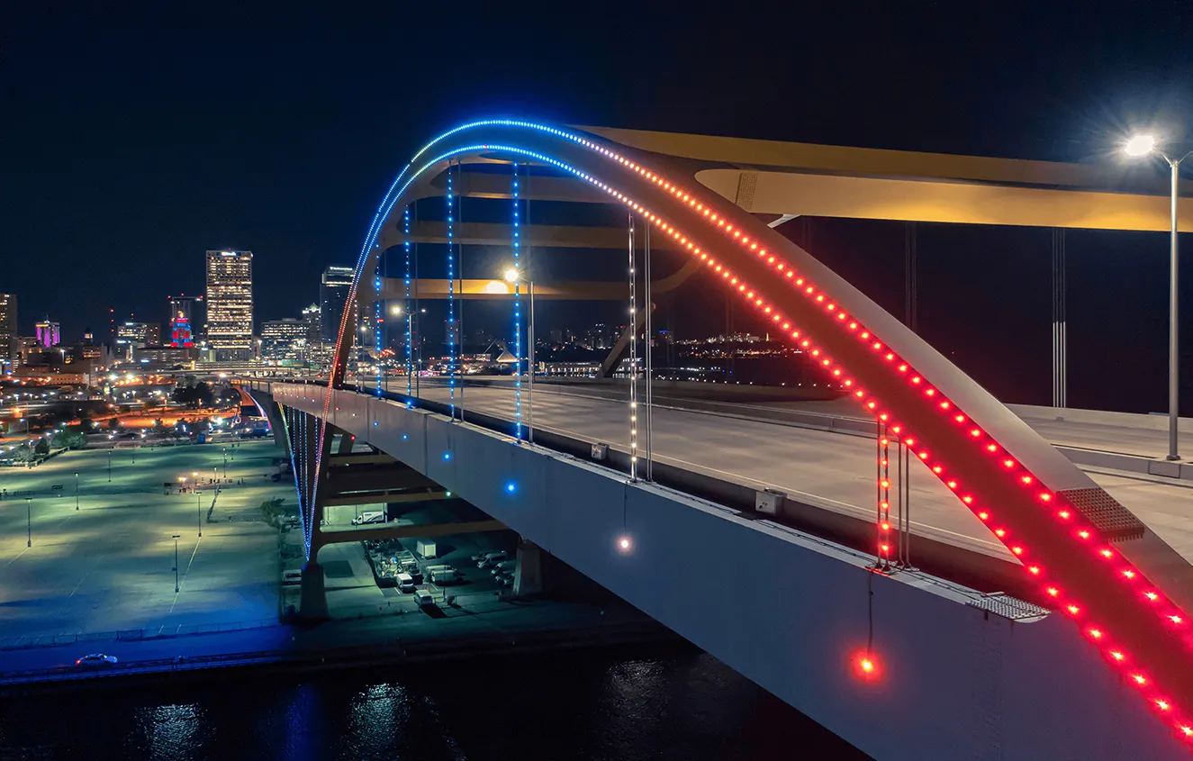 Crafton Tull | A Bright Idea: Magnets Make Lighting Milwaukee’s Daniel ...